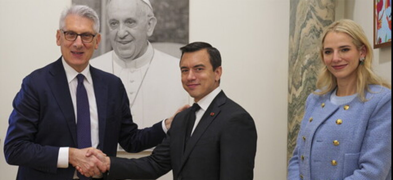 Il presidente dell'Ecuador in visita al Bambino Gesù - Ospedale ...